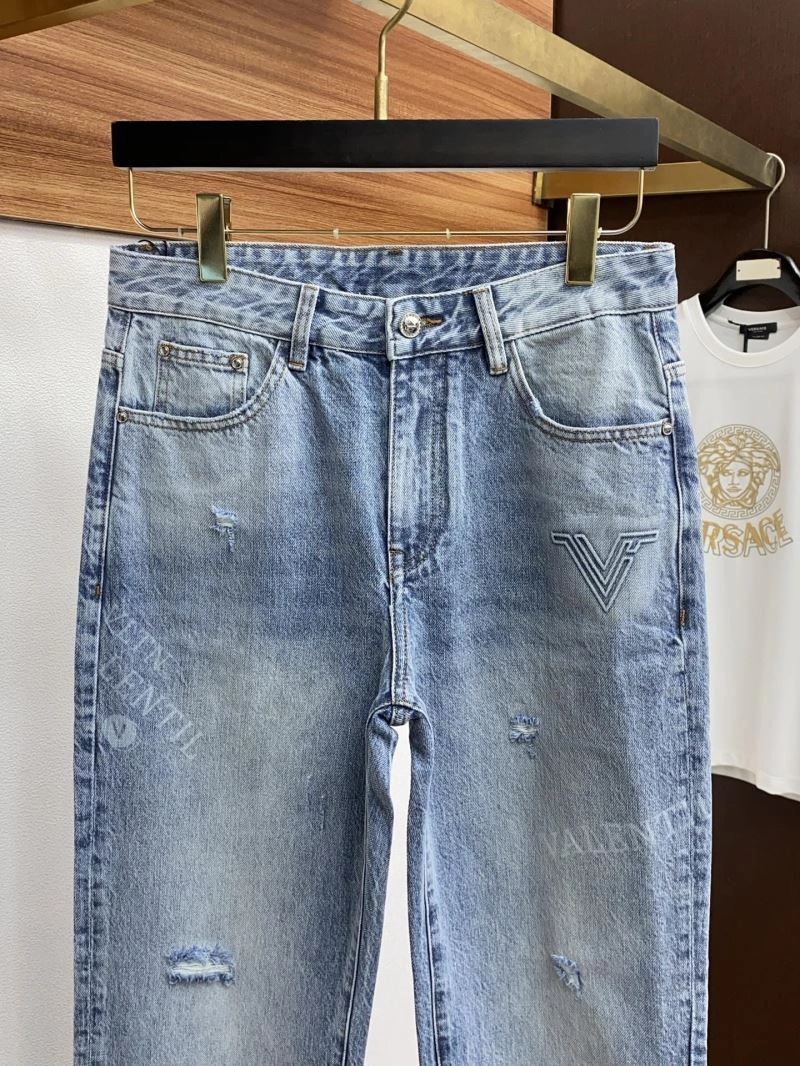 Cut-rate Valentino Jeans