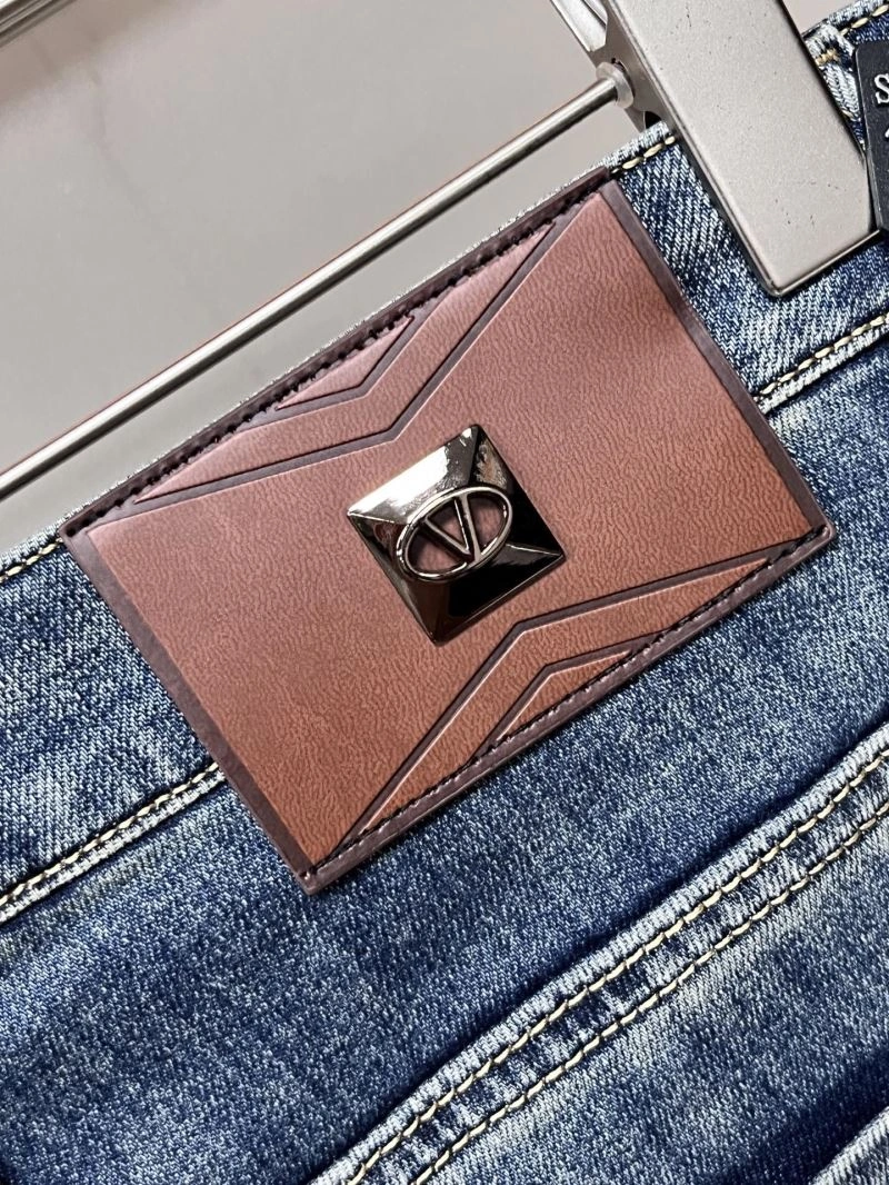 Bargain Valentino Jeans
