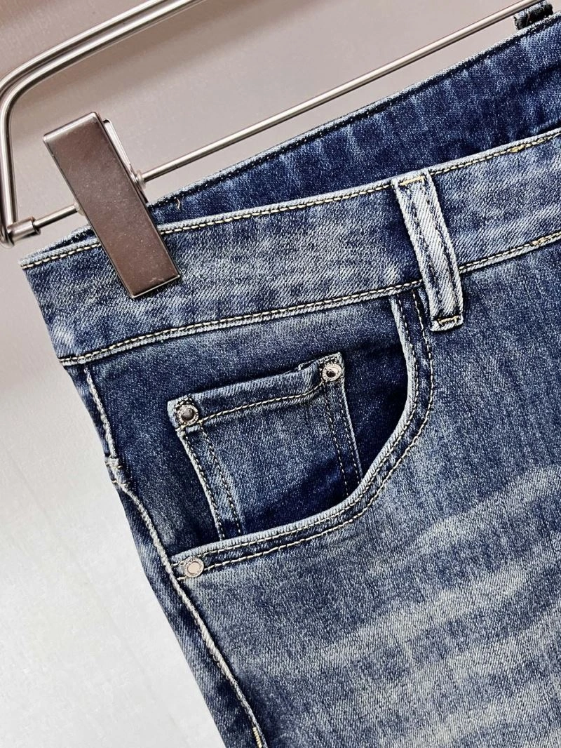 Bargain Valentino Jeans
