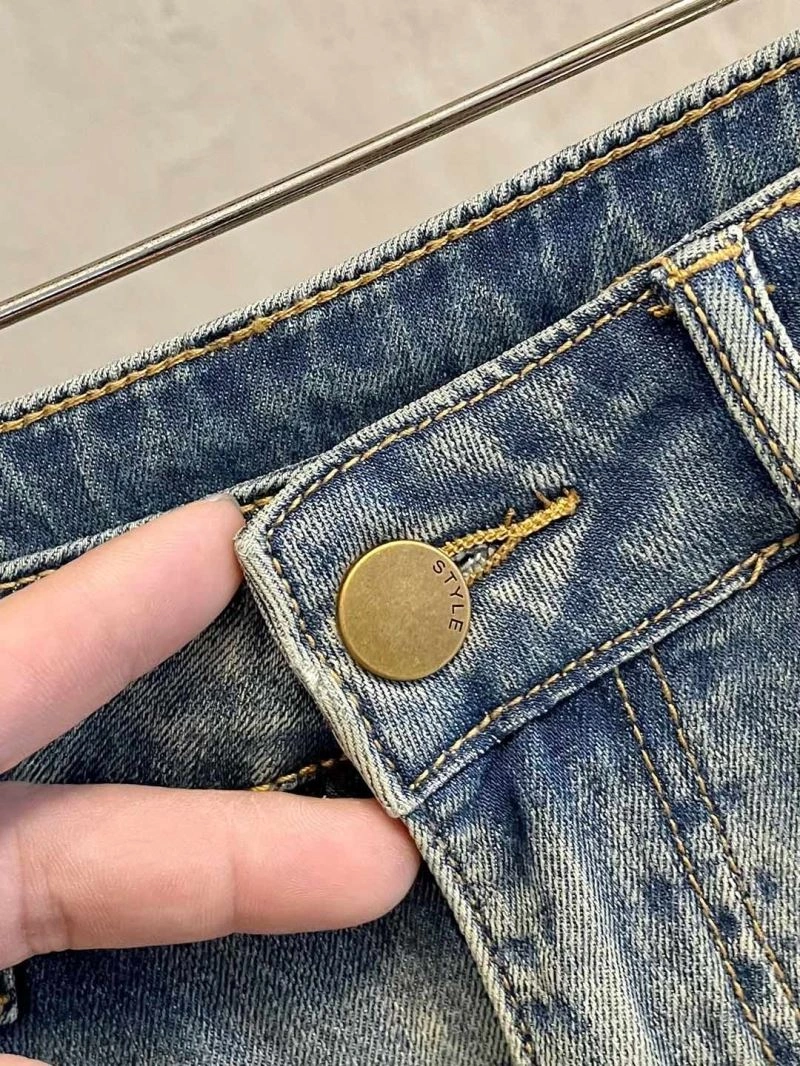 Discounted Valentino Jeans