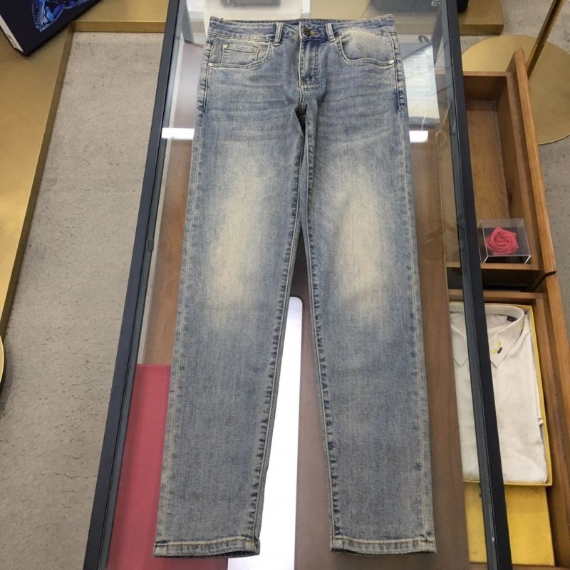 Top match Valentino Jeans