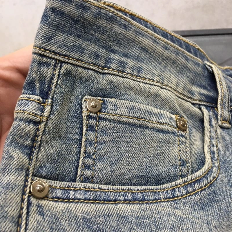 Top match Valentino Jeans