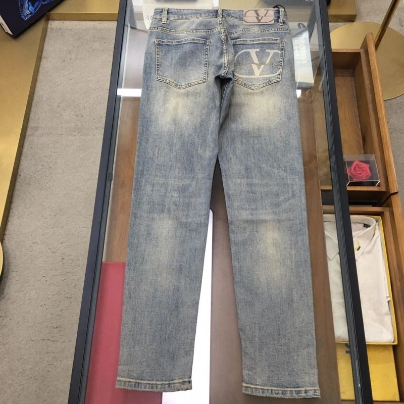 Top match Valentino Jeans