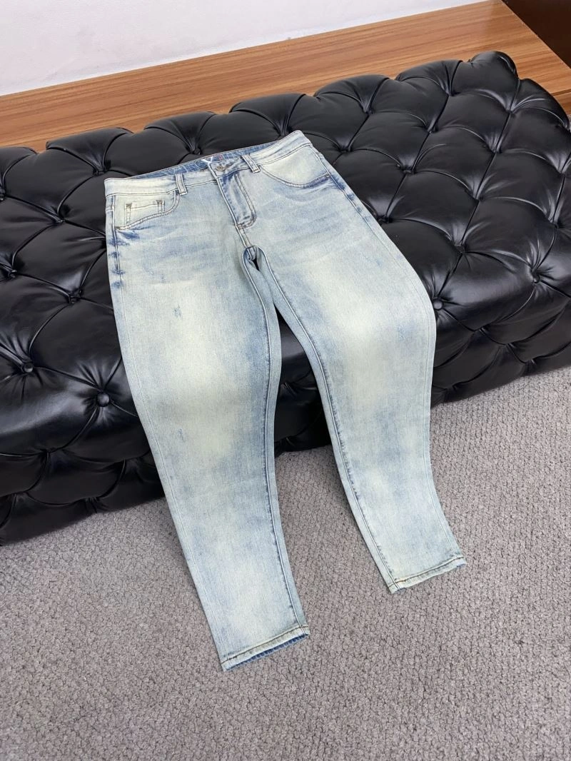 Top match Valentino Jeans
