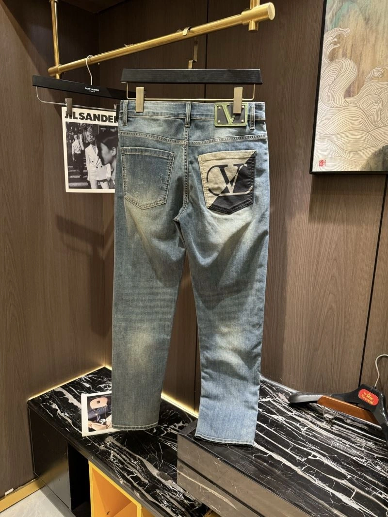 Cut-rate Valentino Jeans