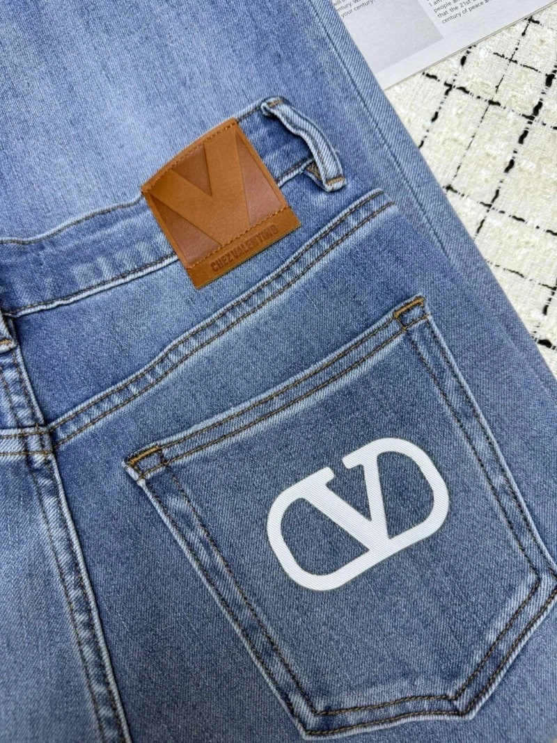 Cut-rate Valentino Jeans