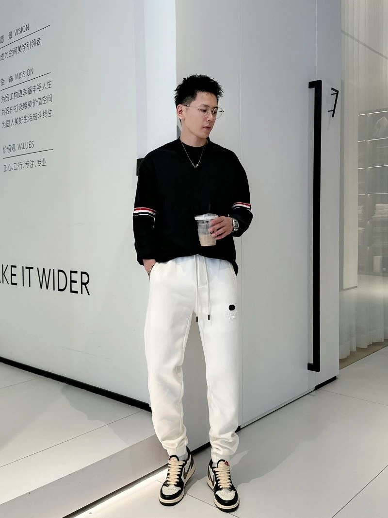 Economical Valentino Long Pants