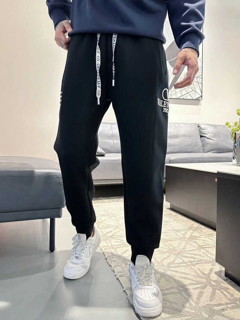 Accurate model Valentino Long Pants