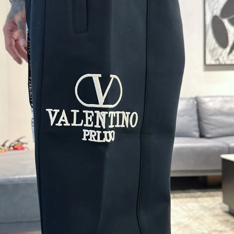 Accurate model Valentino Long Pants