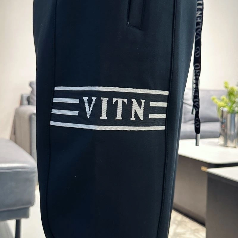 Accurate model Valentino Long Pants