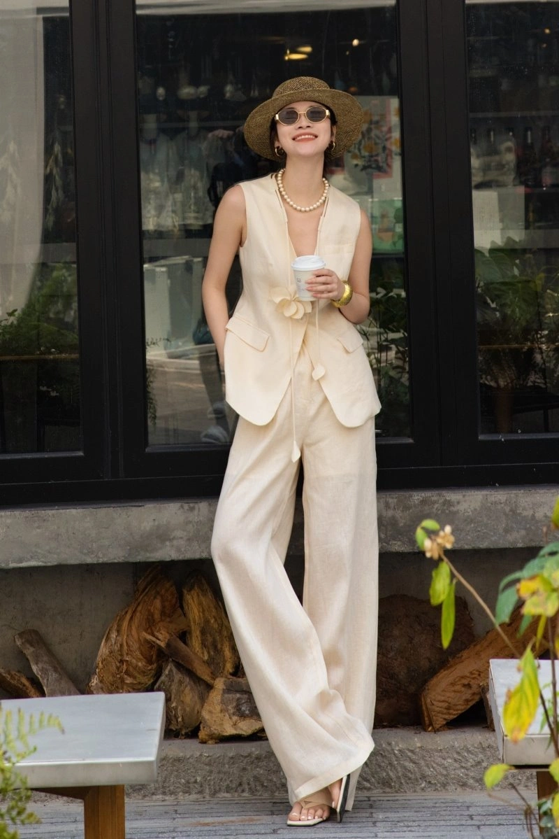 Perfect replica Valentino Long Suirs