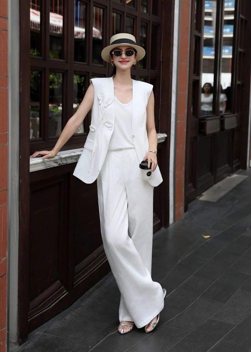 1:1 copy Valentino Long Suits