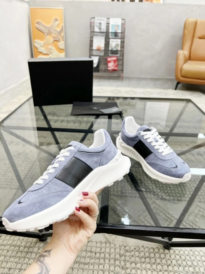 High accuracy Valentino Low Shoes
