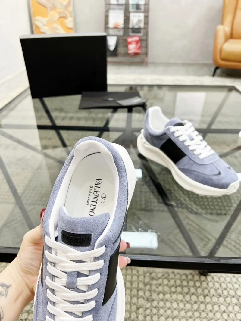 High accuracy Valentino Low Shoes