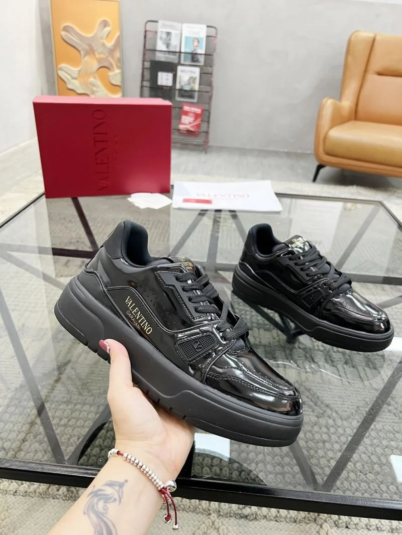 Top mirror Valentino Low Shoes