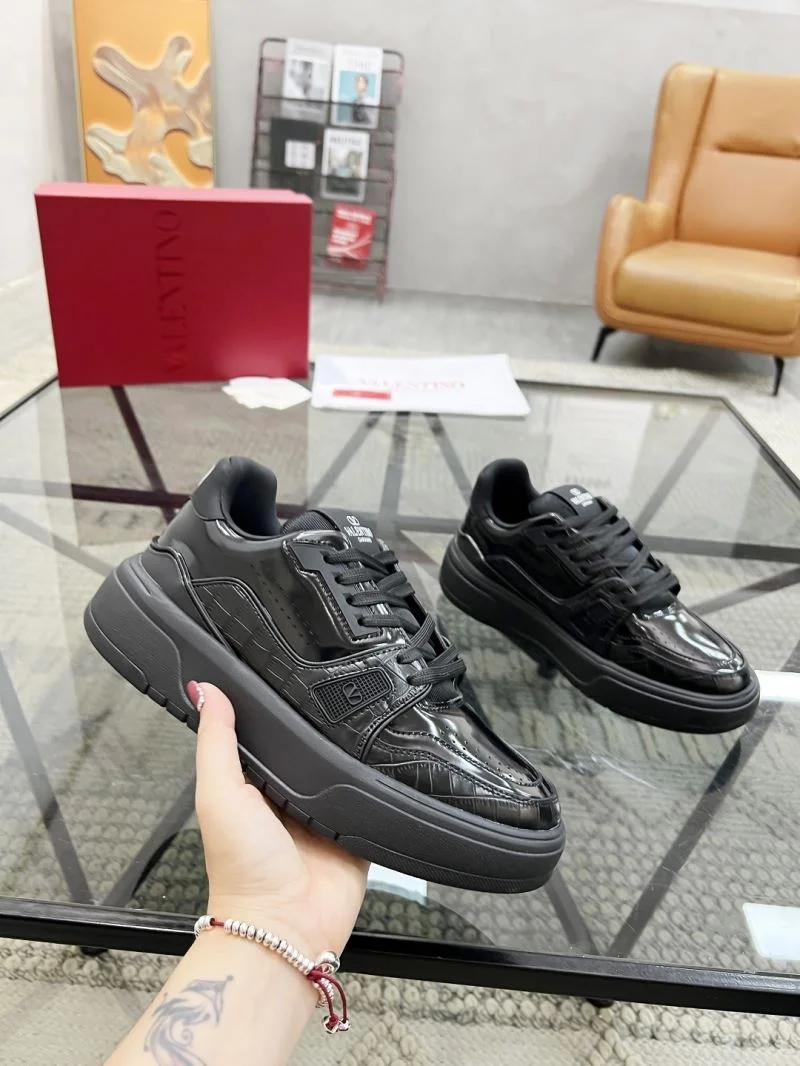 Economical Valentino Low Shoes