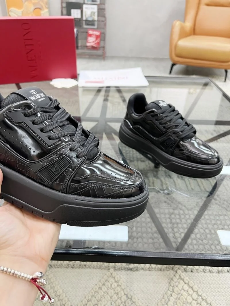 Economical Valentino Low Shoes