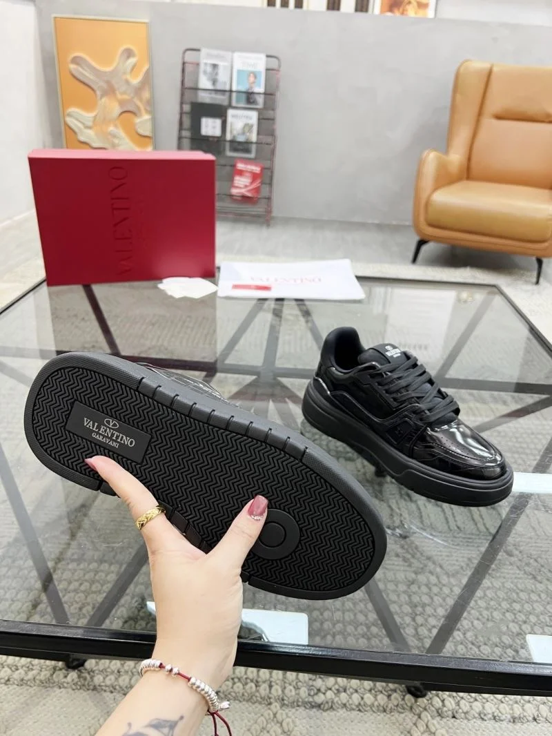 Economical Valentino Low Shoes
