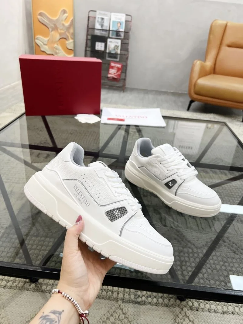 Brand-original Valentino Low Shoes