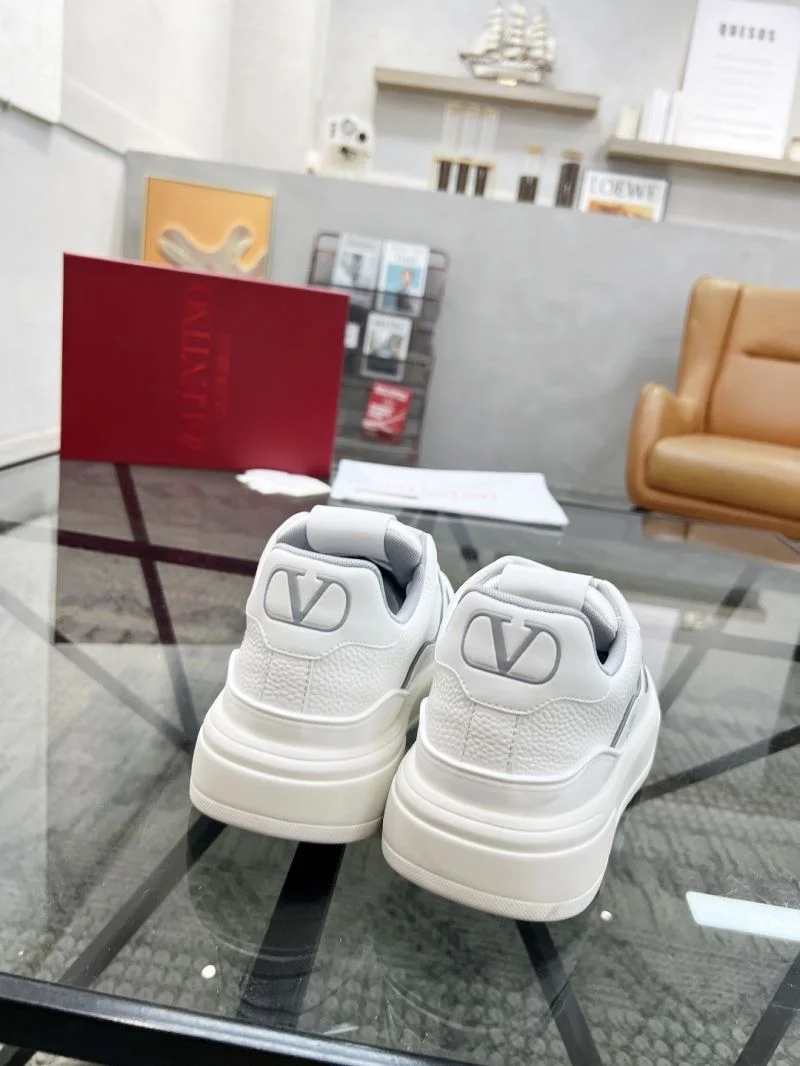 Brand-original Valentino Low Shoes
