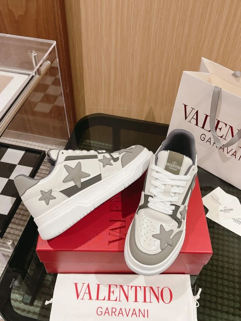 Reasonably priced Valentino Low Shoes