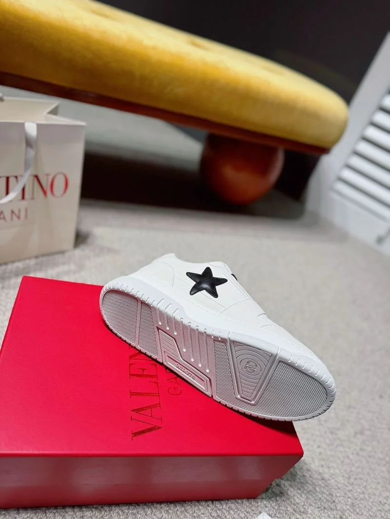 Original Valentino Low Shoes