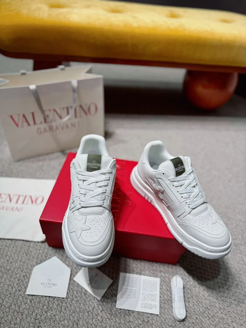Original Valentino Low Shoes