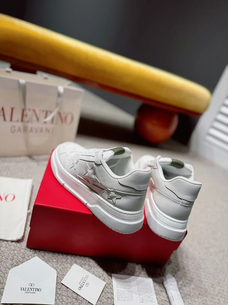 Original Valentino Low Shoes
