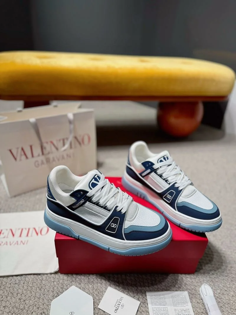 Inexpensive Valentino Low Shoes
