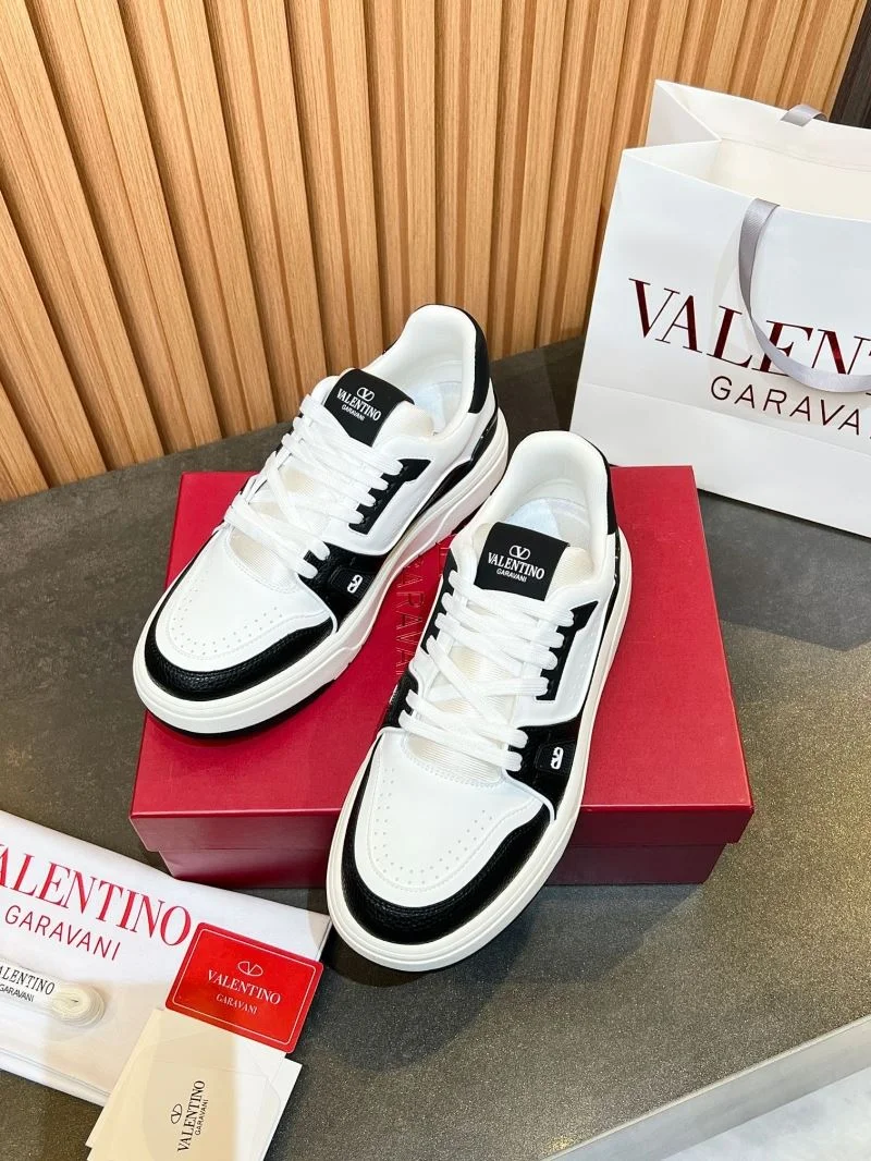 High accuracy Valentino Low Shoes