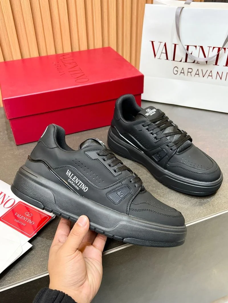 Indistinguishable Valentino Low Shoes