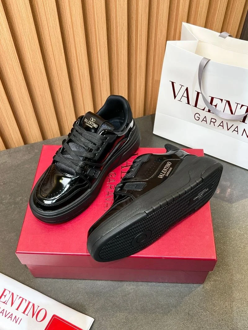 Precise copy Valentino Low Shoes