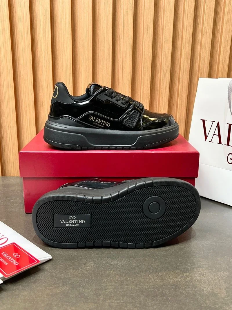 Precise copy Valentino Low Shoes