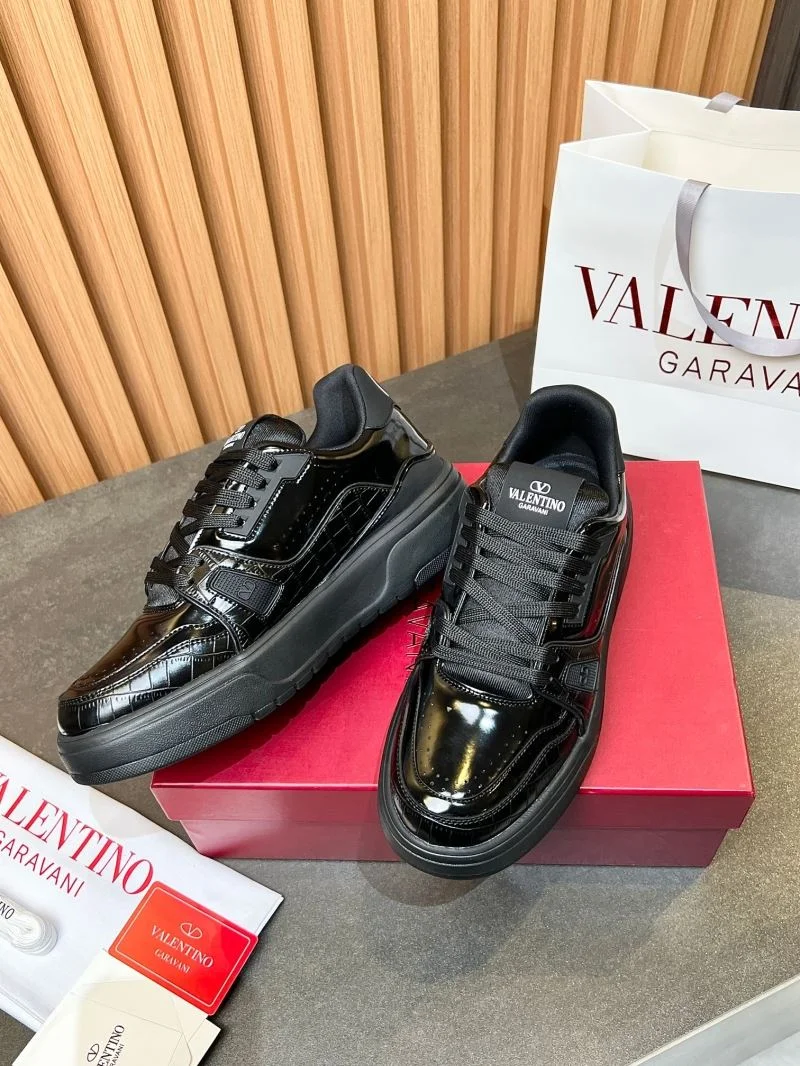 Top mirror Valentino Low Shoes