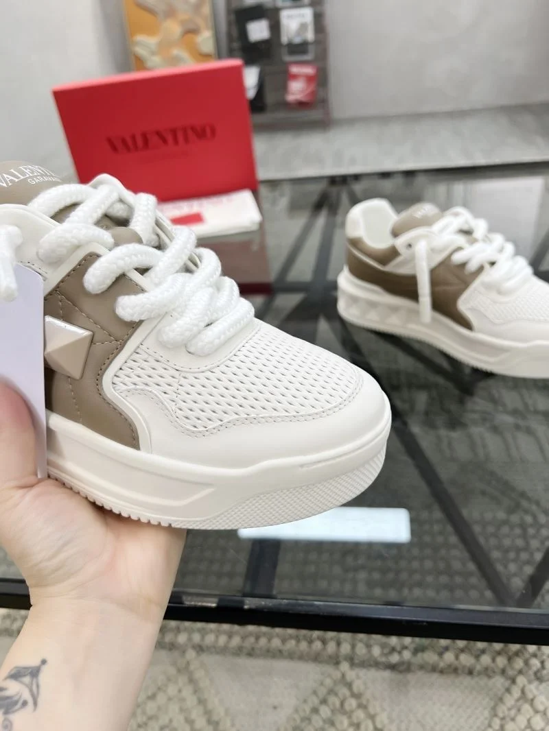 Brand-original Valentino Low Shoes