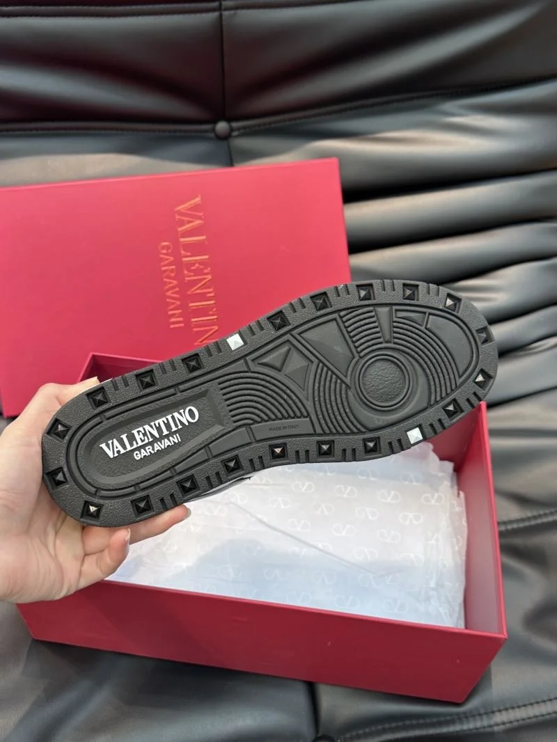 Mirror quality Valentino Low Shoes