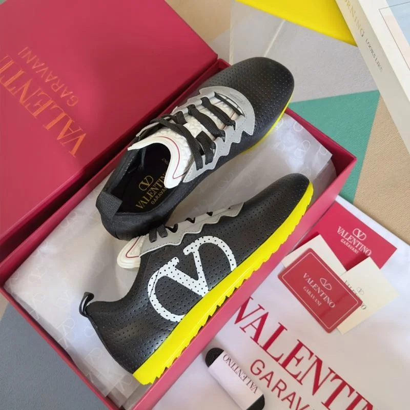 Exact replica Valentino Low Shoes