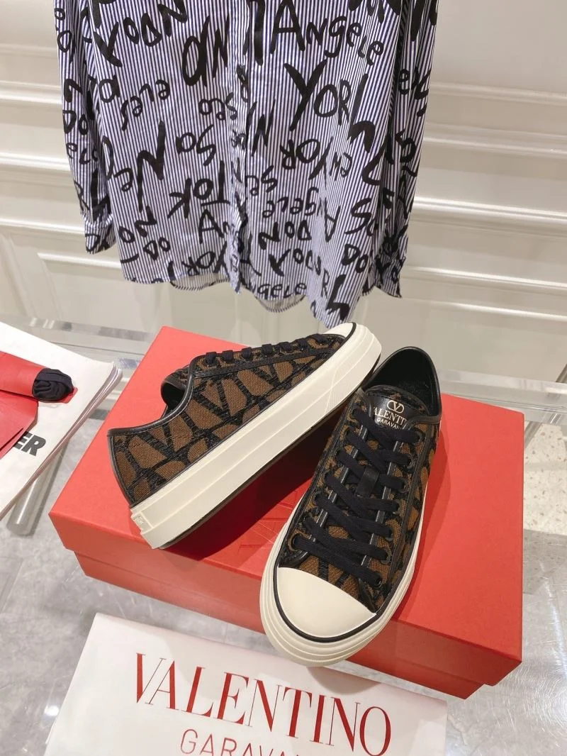 Value-priced Valentino Low Shoes