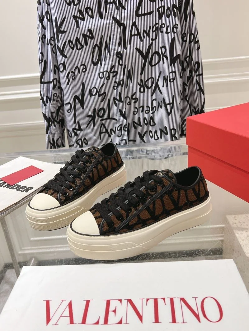 High fidelity Valentino Low Shoes
