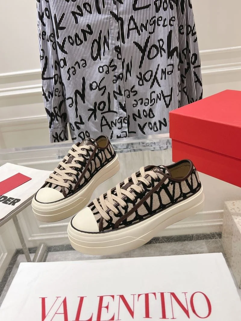 Perfect replica Valentino Low Shoes