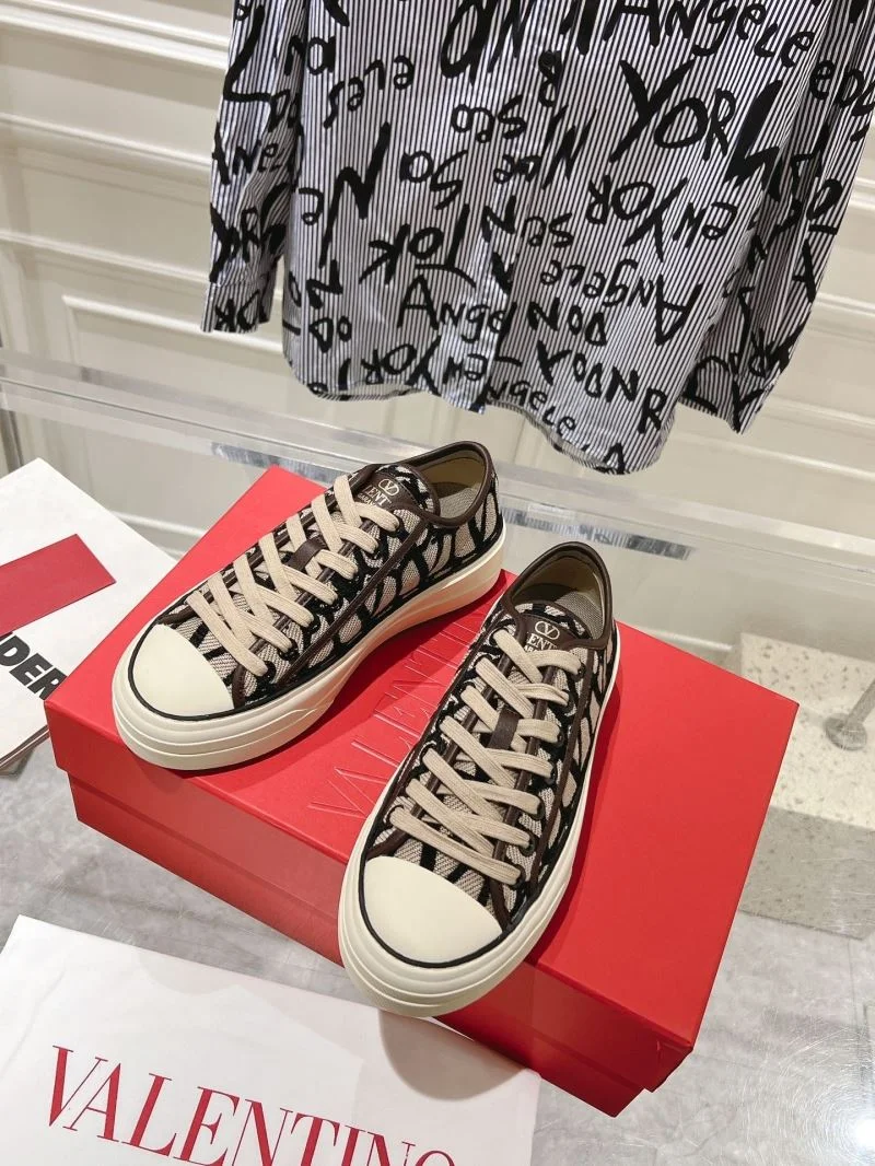 Perfect replica Valentino Low Shoes