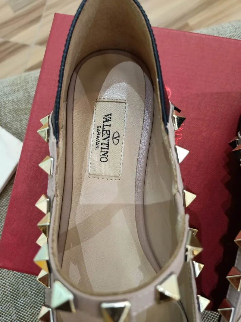 Original Valentino Low Shoes