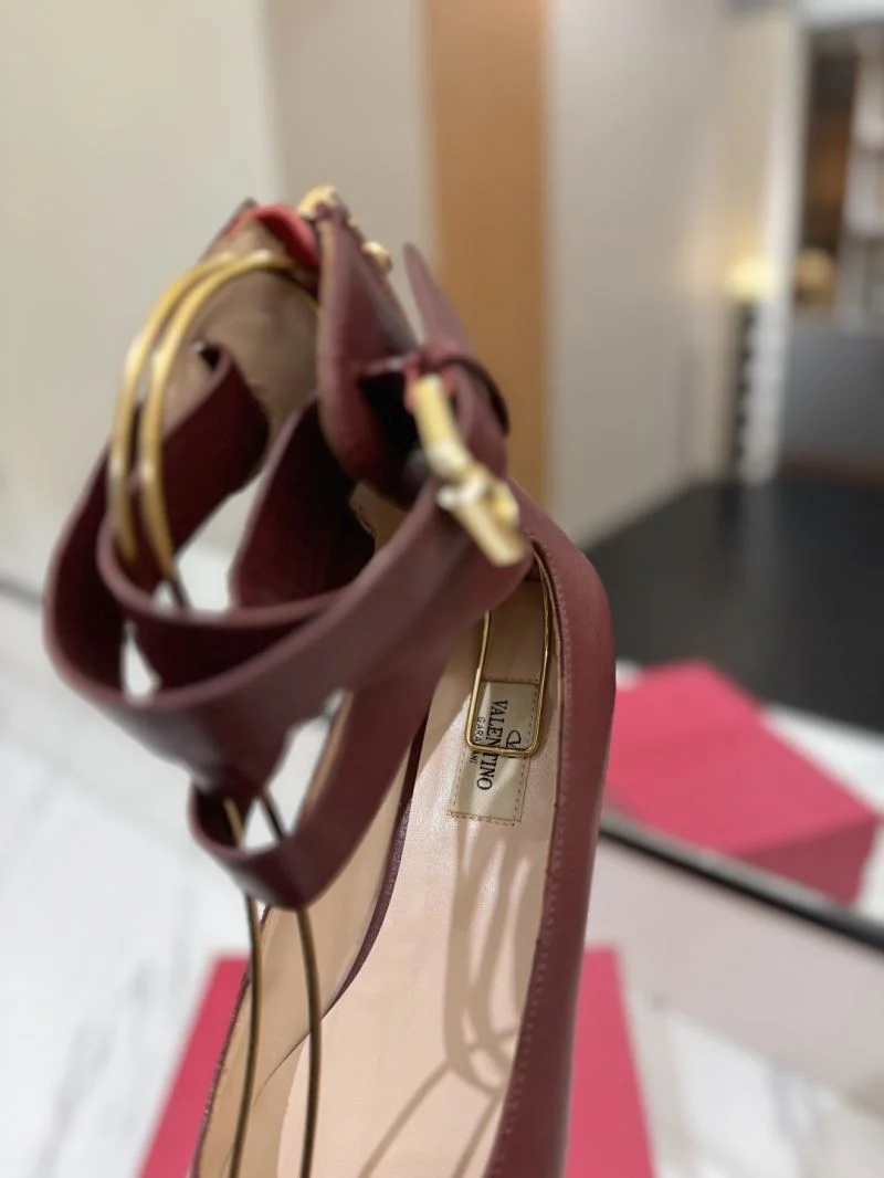 Value-priced Valentino Low Shoes
