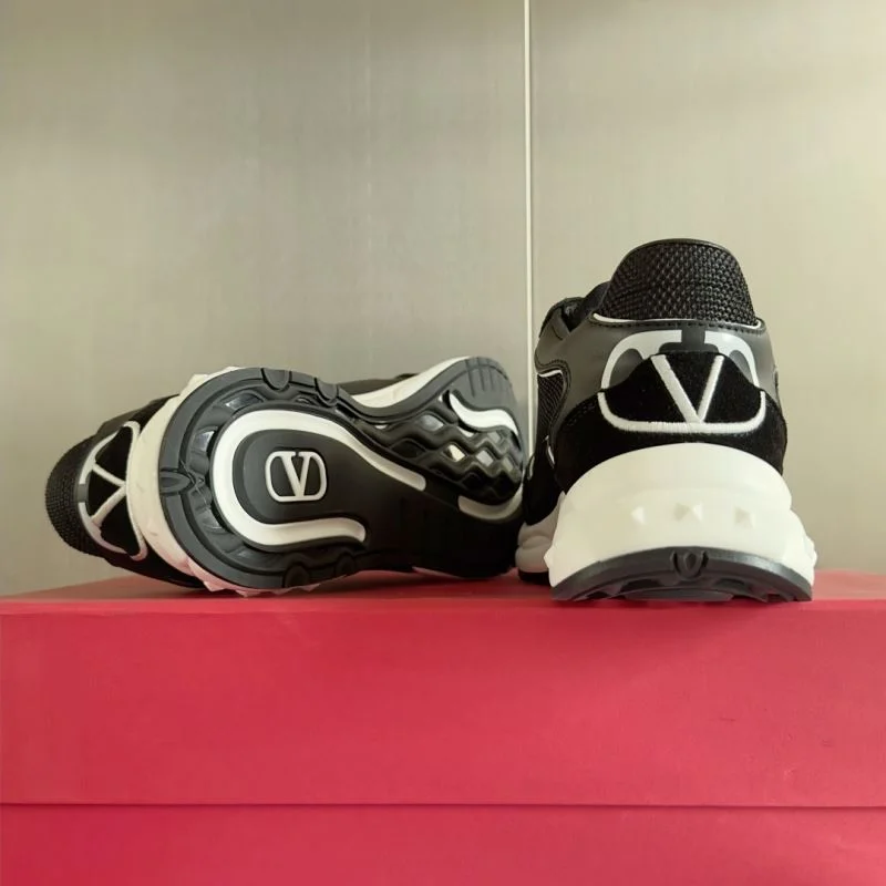 Mirror quality Valentino Low Shoes