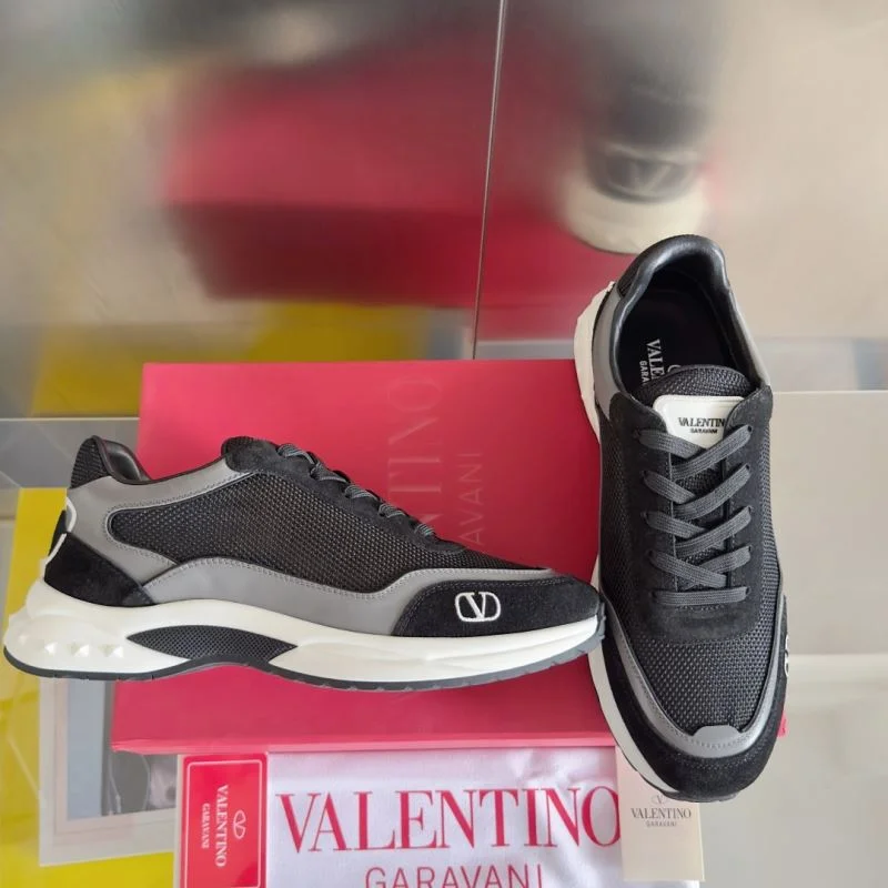 Exact replica Valentino Low Shoes