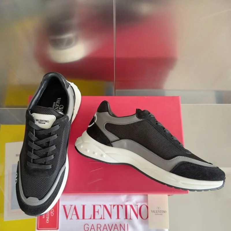 Exact replica Valentino Low Shoes