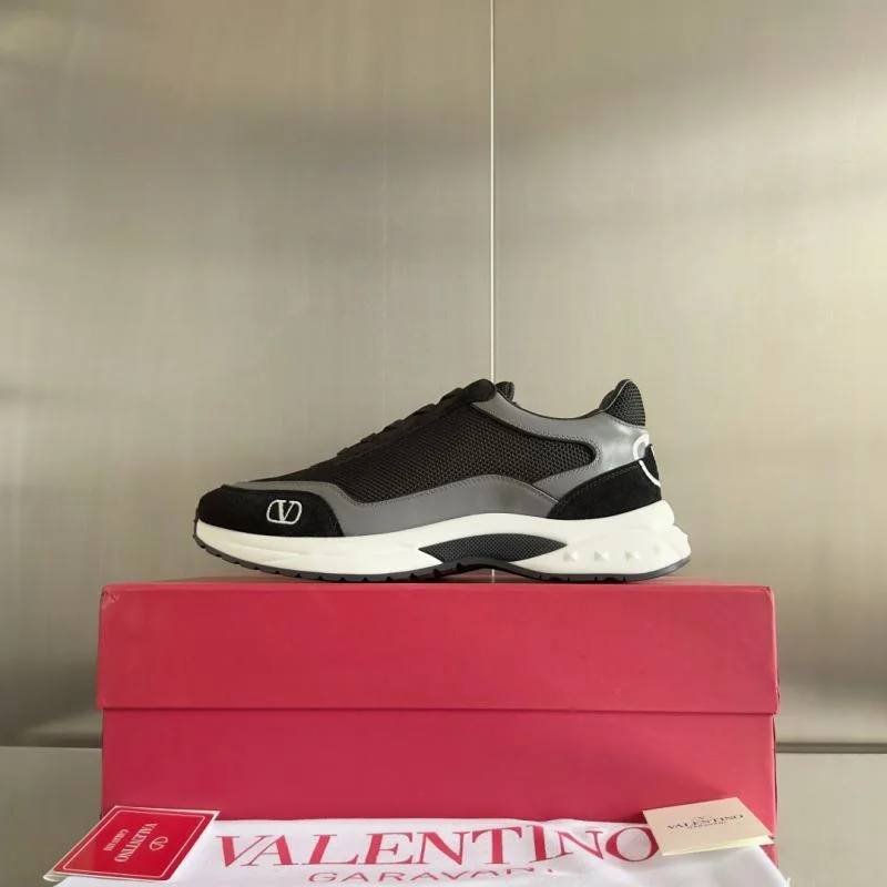 Exact replica Valentino Low Shoes