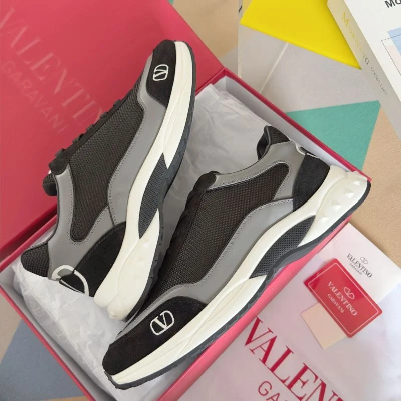 Exact replica Valentino Low Shoes