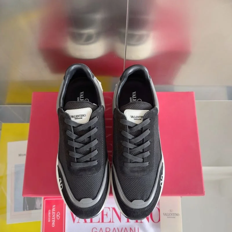 Exact replica Valentino Low Shoes