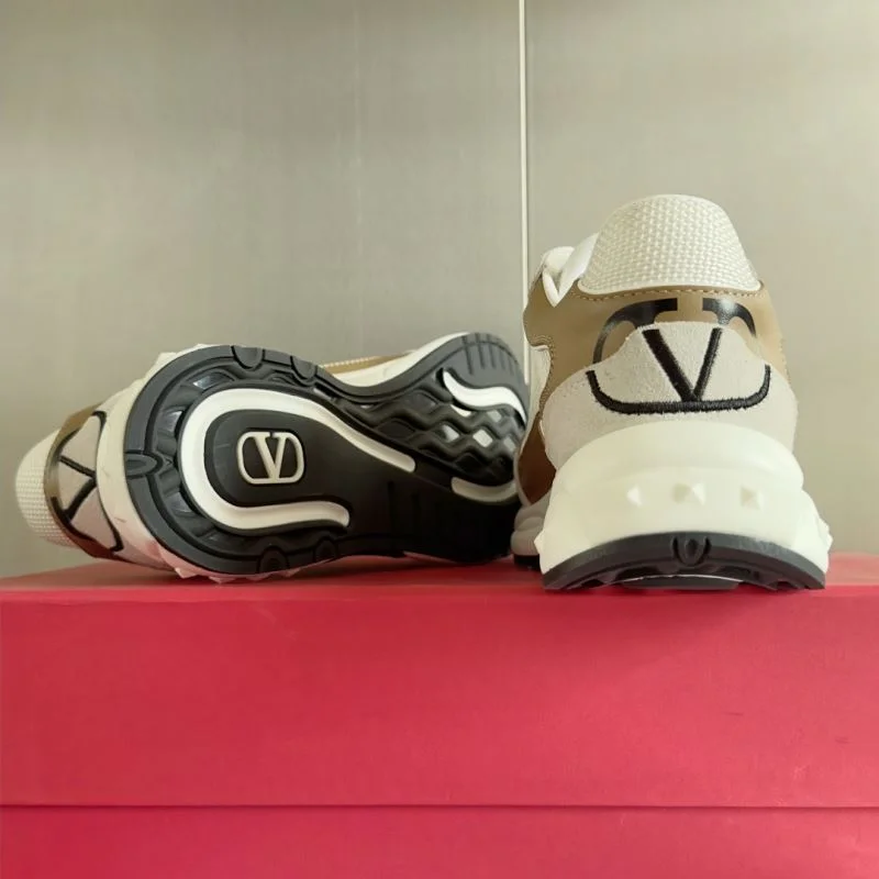 1:1 copy Valentino Low Shoes